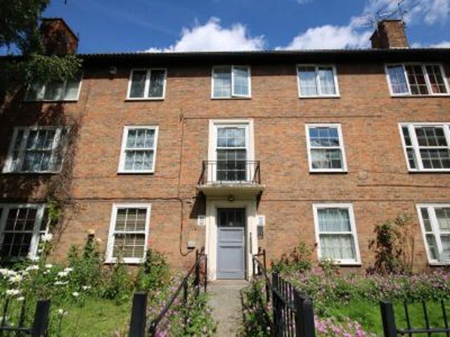 Apartment at Navigation Road, York