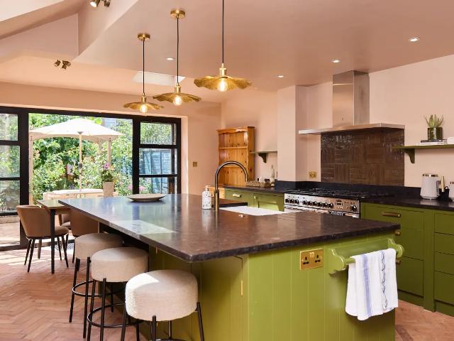 Apartment at Naylor Road, Greater London