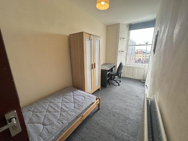 Apartment at Nethergate, Dundee