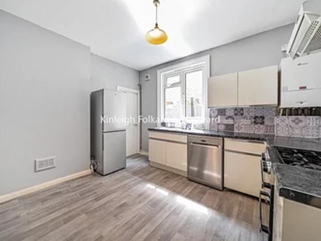 Apartment at Netherfield Road, Greater London