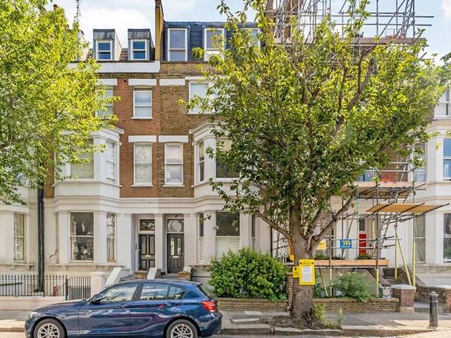 Apartment at Netherwood Road, Greater London