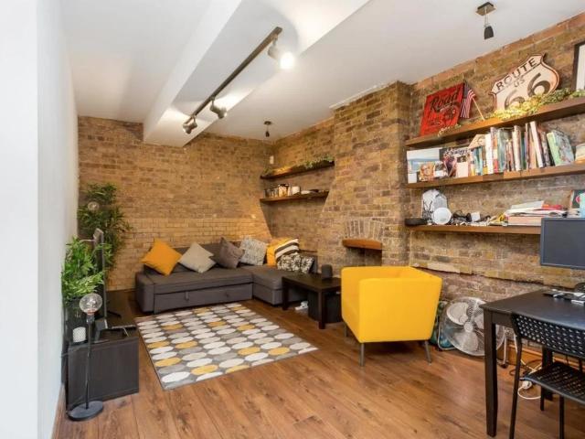 Apartment at Netley Street, Greater London