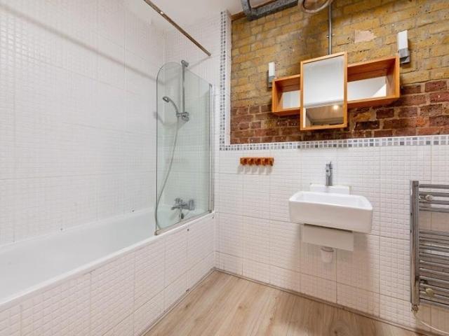 Apartment at Netley Street, Greater London