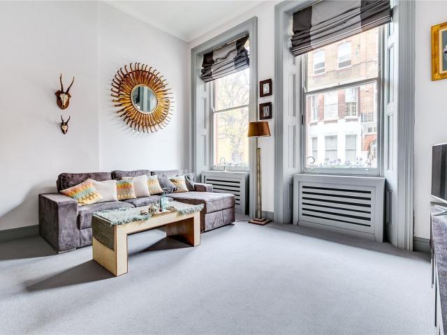 Apartment at Nevern Square, Greater London