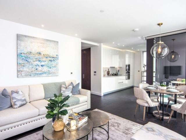 Apartment at New Mill Road, Greater London