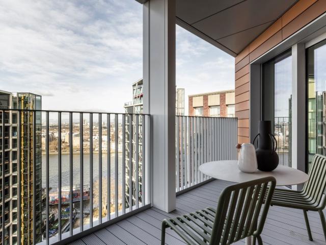 Apartment at New Mill Road, Greater London