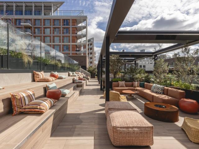 Apartment at New Mill Road, Greater London