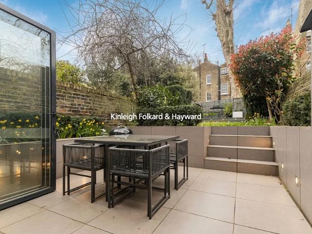 Apartment at New North Road, Greater London