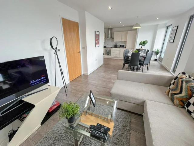 Apartment at New North Road, Greater London