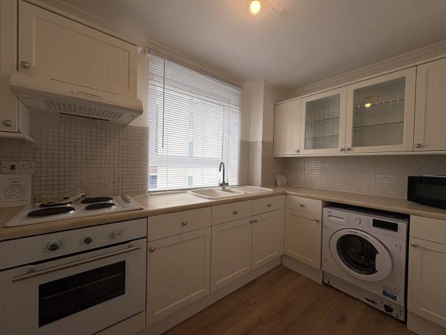 Apartment at New Orchard, Poole