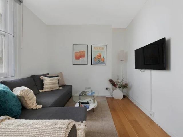 Apartment at New Cavendish Street, City of Westminster