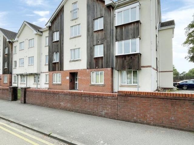 Apartment at New Chester Road, New Ferry