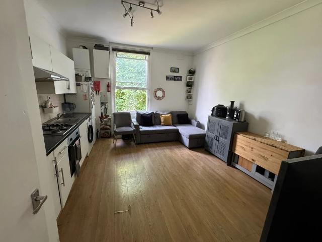 Apartment at New Cross Road, Greater London