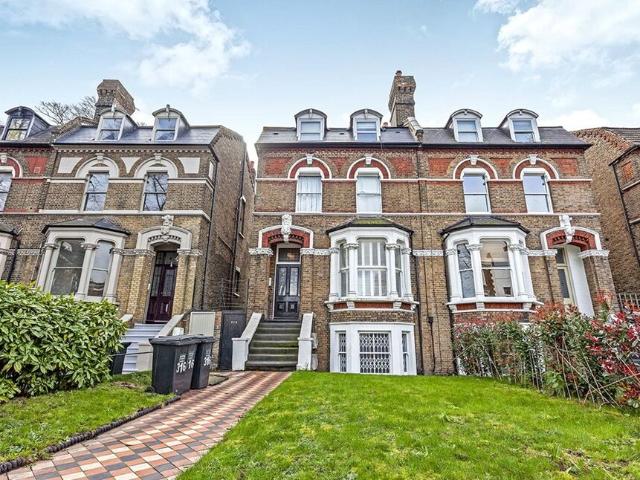 Apartment at New Cross Road, Greater London