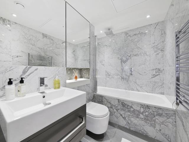 Apartment at New Kent Road, Greater London
