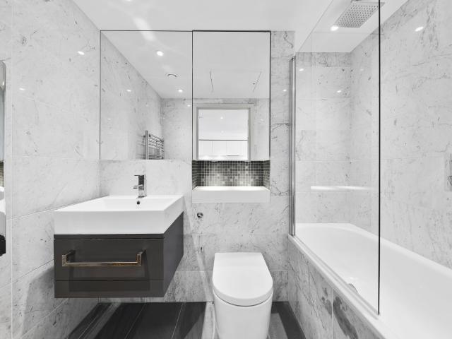 Apartment at New Kent Road, Greater London