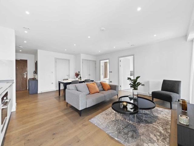 Apartment at New Kent Road, Greater London