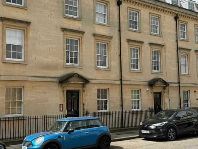 Apartment at New King Street, Bath