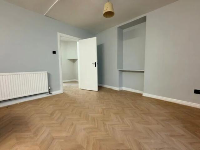 Apartment at New King Street, Bath