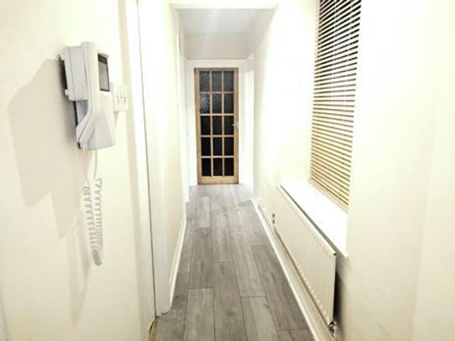 Apartment at New Park Road, Greater London
