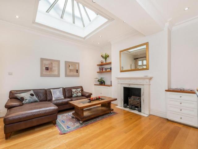 Apartment at New Quebec Street, City of Westminster