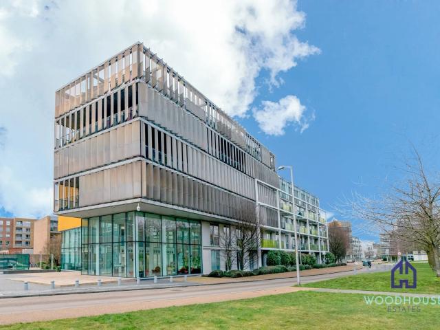 Apartment at New River Avenue, Greater London