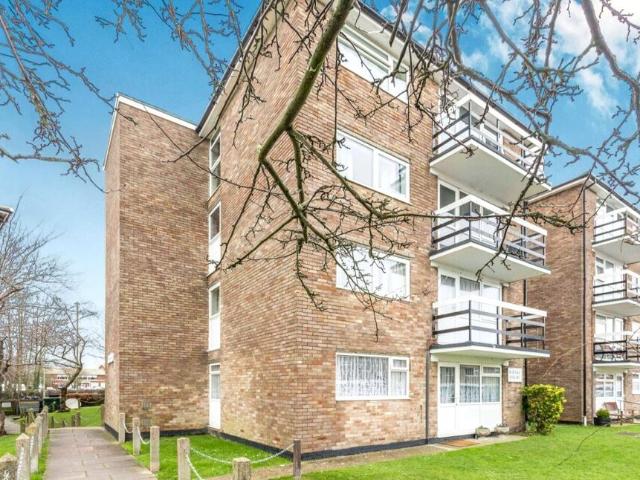 Apartment at New Road, Havant