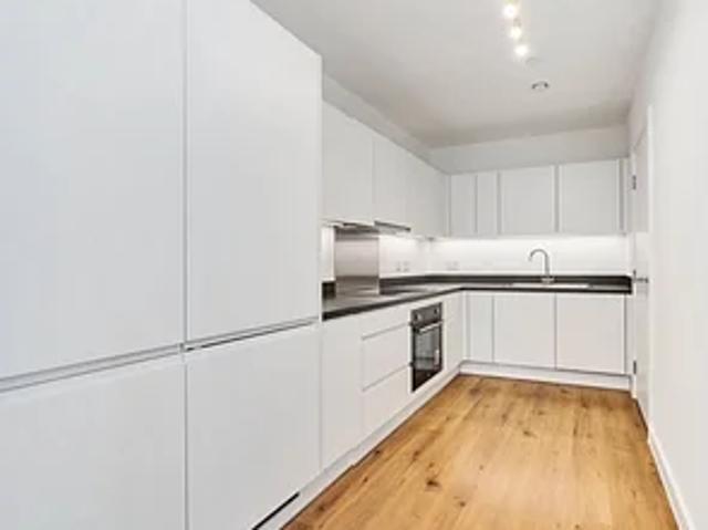 Apartment at New Road, London