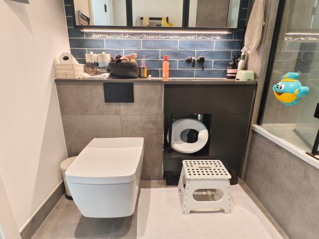 Apartment at New Tannery Way, Greater London