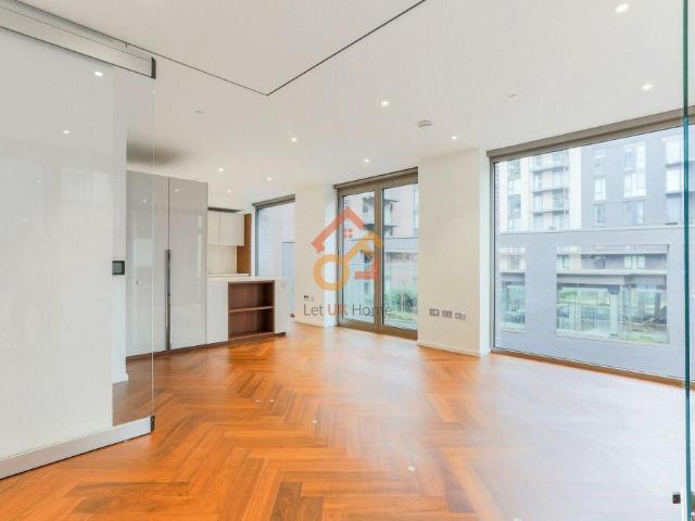 Apartment at New Union Square, Greater London