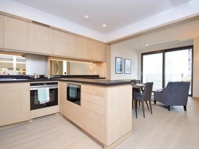 Apartment at New Union Square, London