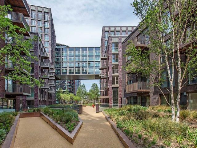 Apartment at New Union Square, London