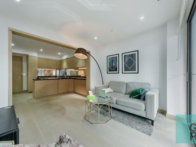 Apartment at New Union Square, London