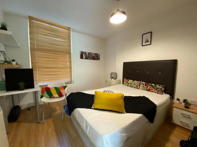 Apartment at New Walk, Leicester
