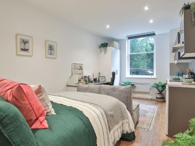 Apartment at New Walk, Leicester