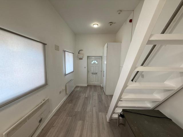 Apartment at New Windsor Street, Greater London