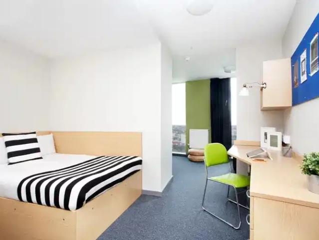 Apartment at Woodhouse Lane, Leeds