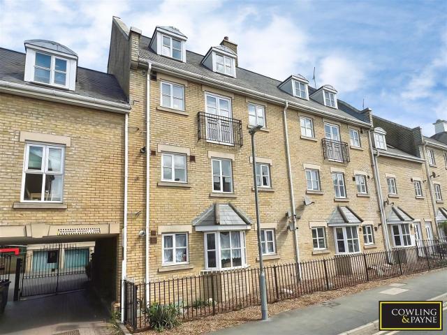 Apartment at New Writtle Street, Chelmsford