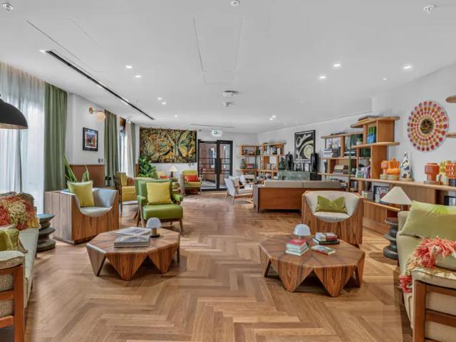 Apartment at Newcastle Place, City of Westminster
