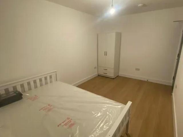 Room at Newby Place, Greater London