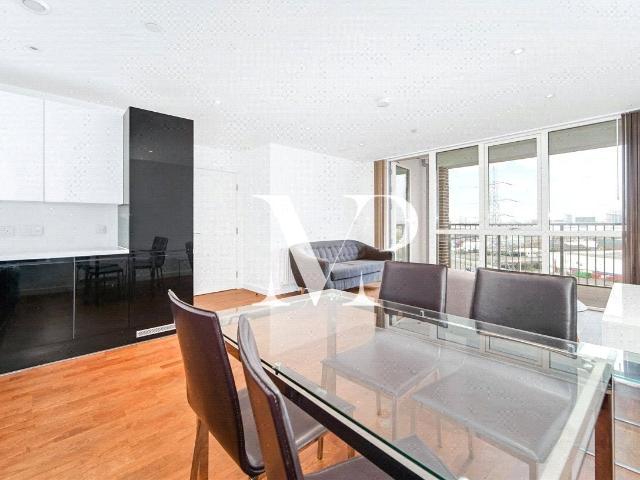 Apartment at Newby Place, Greater London