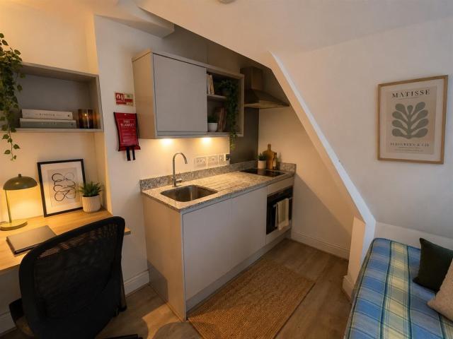 Apartment at Newfoundland Circus, Bristol