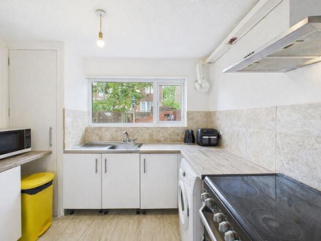 Apartment at Newhaven Street, Brighton