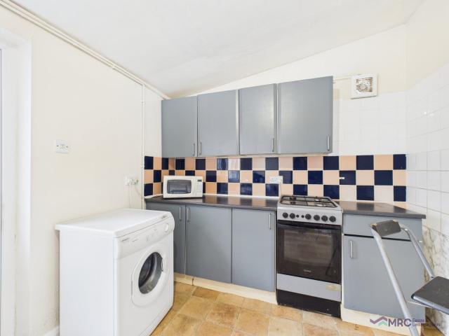 Apartment at Newland Avenue, Hull