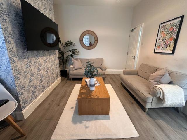 Apartment at Newland Avenue, Hull