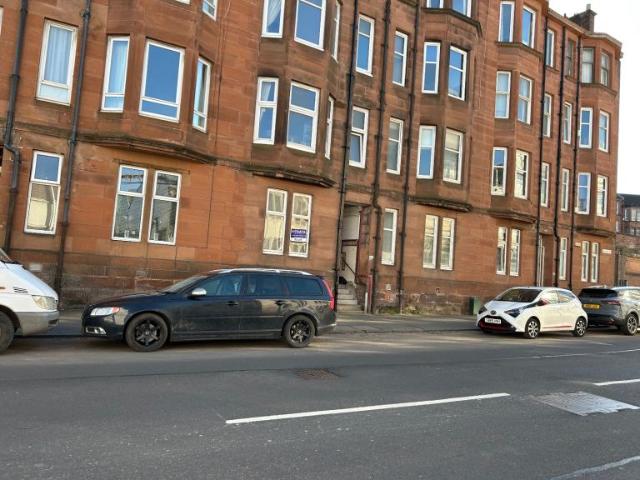 Apartment at Newlands Road, Glasgow