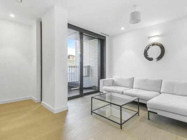 Apartment at Newman Street, City of Westminster