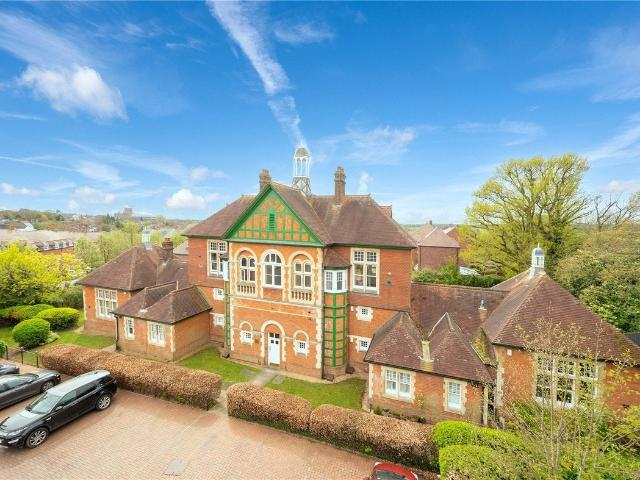 Apartment at Newmarket Court, St Albans
