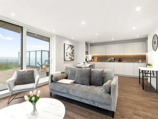 Apartment at Newnton Close, Greater London