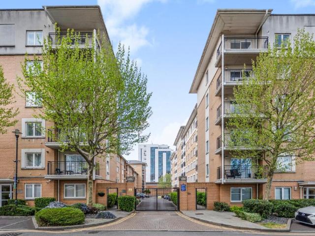 Apartment at Newport Avenue, Greater London
